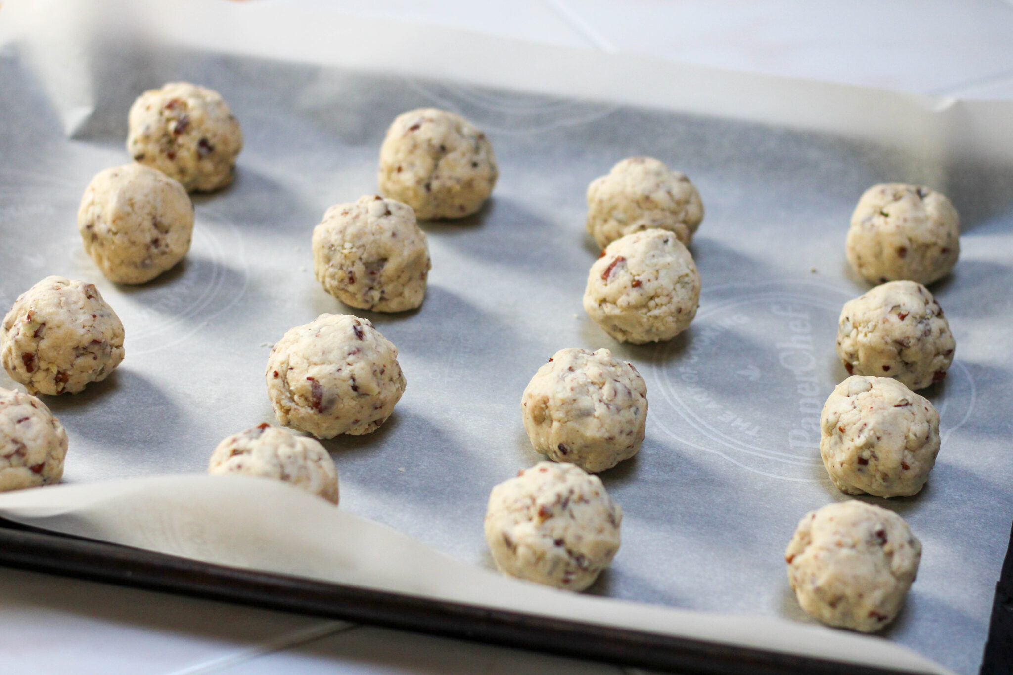 Besos de Nuez Recipe - Cueva's Kitchen