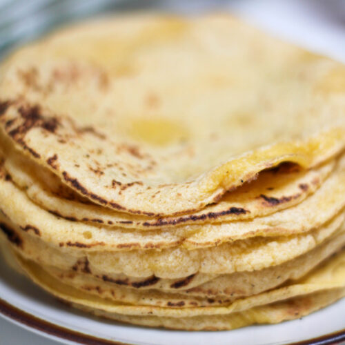 Tortillas a Mano (Handmade Corn Tortillas) - Cueva's Kitchen